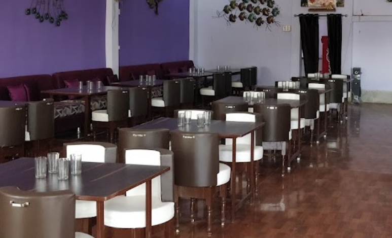 Vrindavan Bar and Restaurant, Mhow Road, Dilip Nagar, Ratlam, Madhya ...