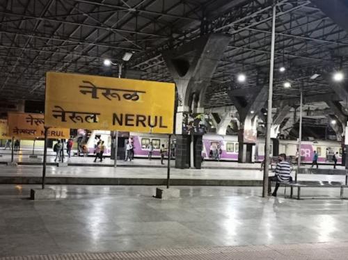Railway Complex Nerul Work On 'approach Road' To Rear Of Vashi Railway
