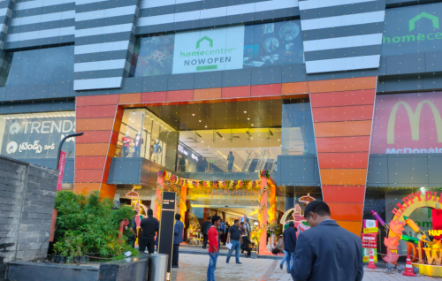 DSL Virtue Mall, Near Rajiv Gandhi International Cricket Stadium ...