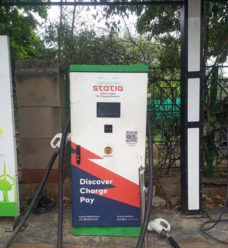 Statiq Electric Vehicle Charging Station, Sdmc Parking, Defence Colony ...