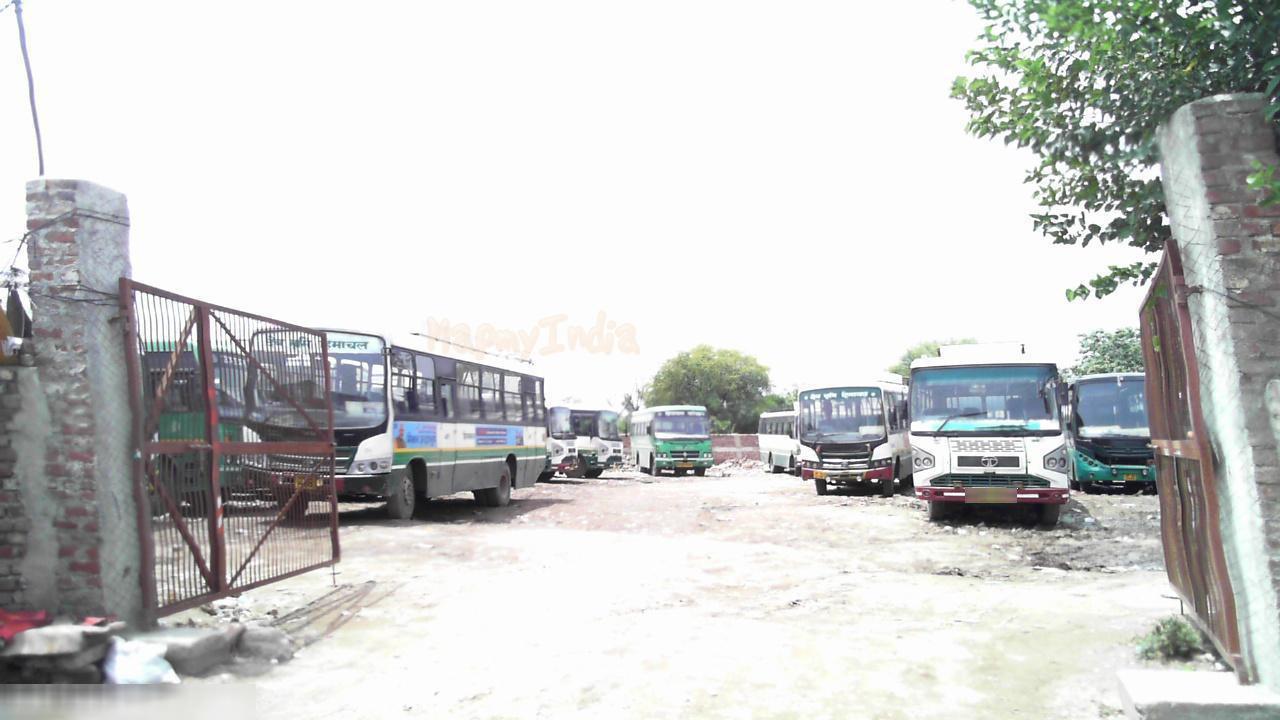 Bus Parking, Main Jagatpur Road, Jagatpur, New Delhi, Delhi, 110084