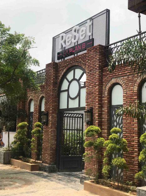 Reset by Plan B, Golf Course Road, Sector 43, Near Dell Building ...
