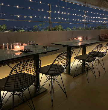 The 13th Floor Cocktail Lounge, Pent House Floor Of Barton Center, 84 ...
