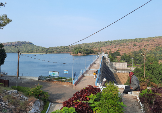 Barna Dam, Badi, Raisen District, Madhya Pradesh, 464665