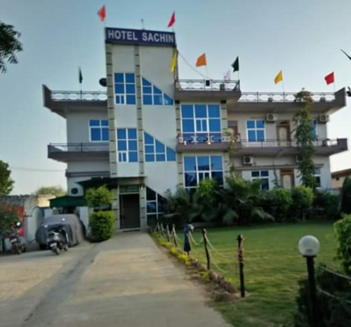 Hotel Sachin Restaurant amp AC Bar, NH 23, Saloda, Gangapur City ...